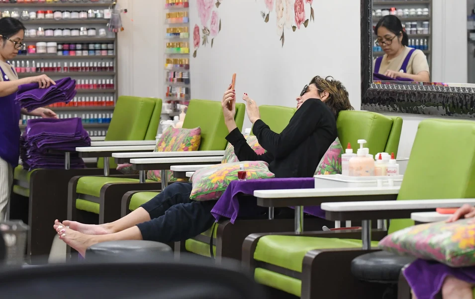 Soft French pedicure emerges as summer’s defining nail trend
