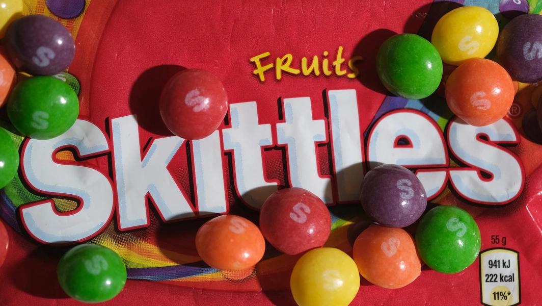 6 popular candies with concerning health risks