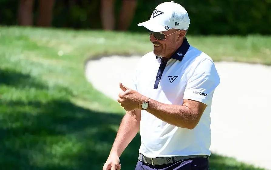Phil Mickelson expelled from golf club after misconduct allegation