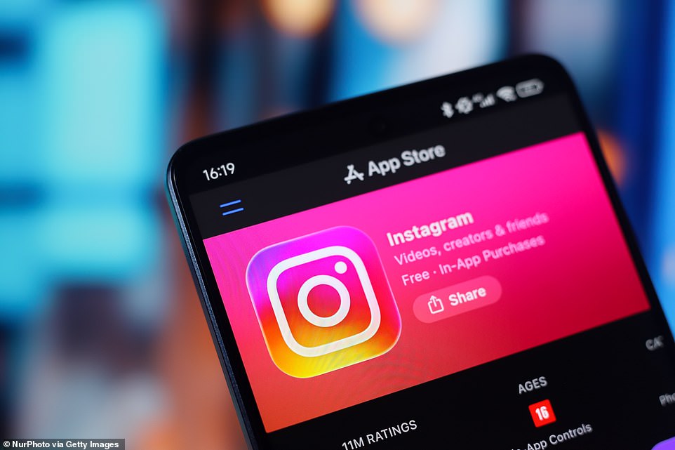 Instagram and Facebook are down in global outage