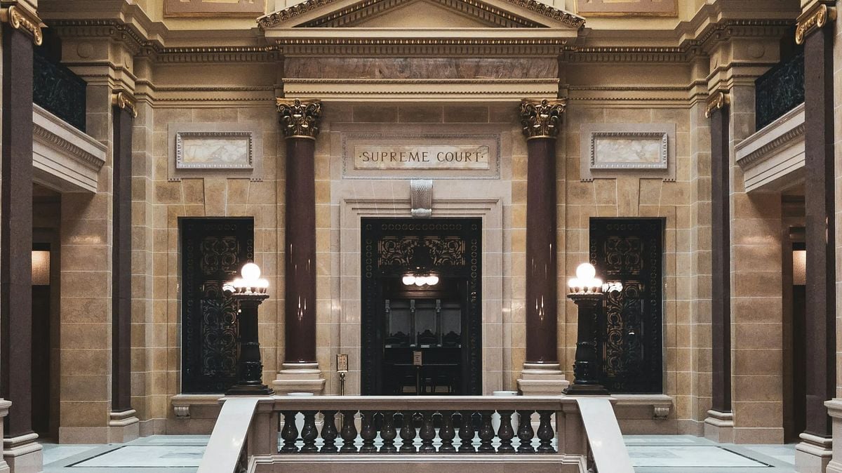 Conservative Wisconsin Supreme Court justices question map review