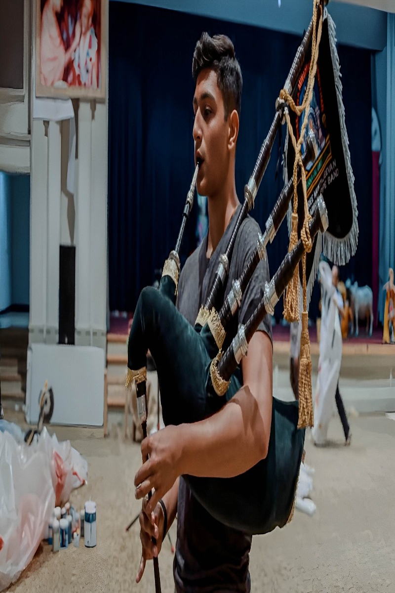 How an Indian bagpipe band became a symbol of unity