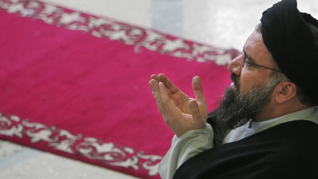 Iran cleric warns US only understands force amid deal talk
