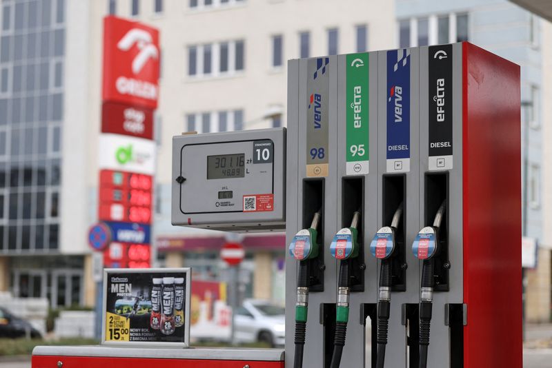 Poland extends some measures capping fuel prices until end of June
