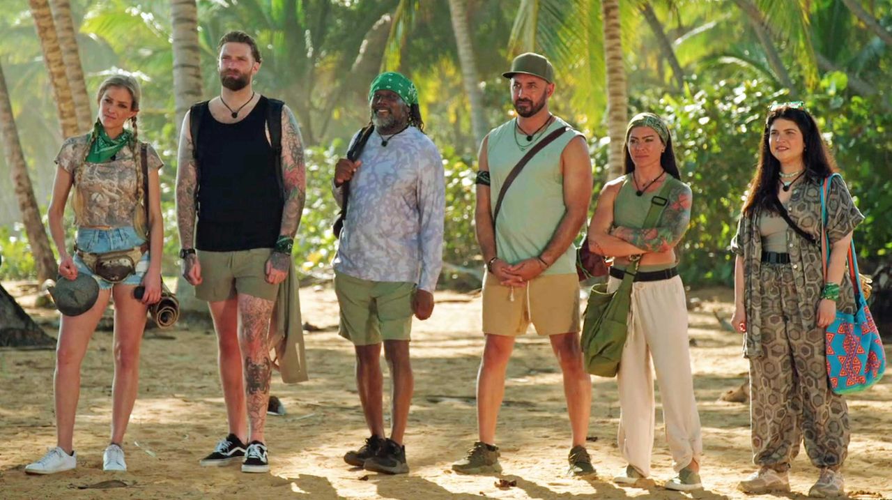 Ted Allen teases that the winner of “Chopped Castaways” is 'really hard ...