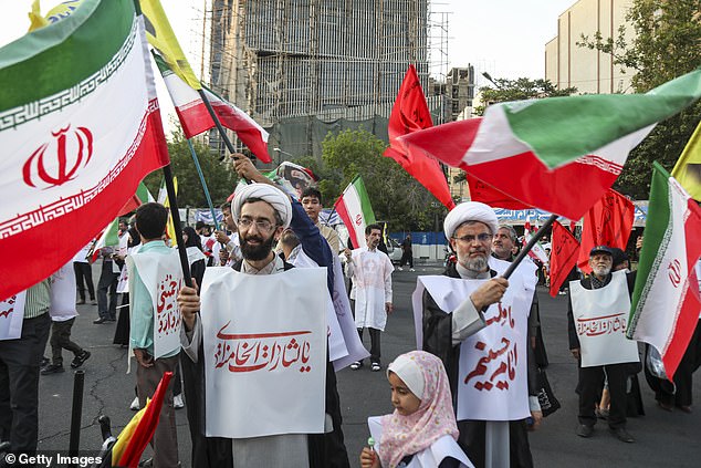 Trump hands Iran a major nuclear concession as US and regime get closer ...