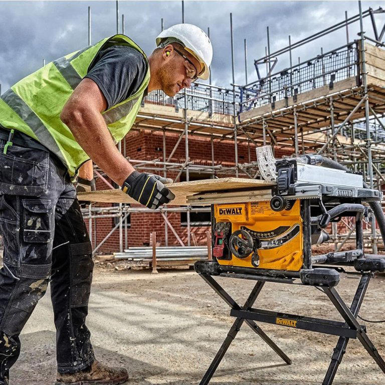 Amazon drops DeWalt tools up to 61% ahead of Prime Day—save on drills ...