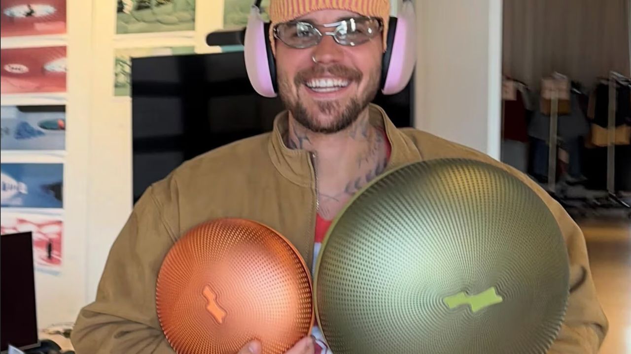 Justin Bieber's new Bluetooth speakers boast Beauty and a Beat