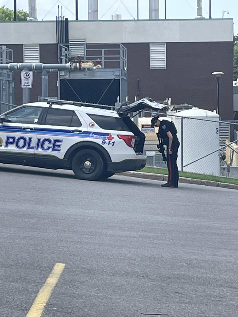 Ottawa Hospital's Riverside campus briefly locked down for weapon scare