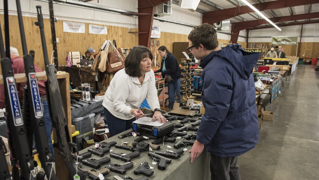 14 essential rules for gun show etiquette