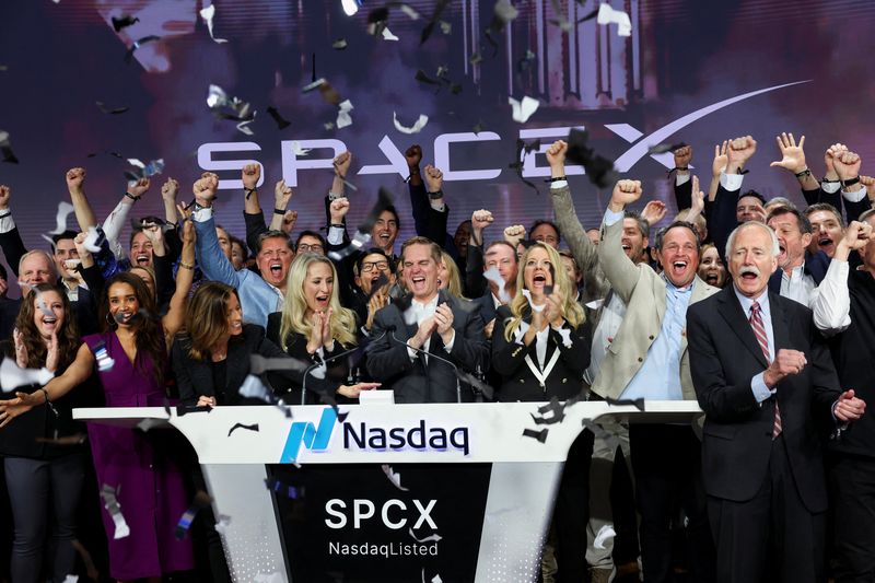 SpaceX soars 28% after record-busting IPO