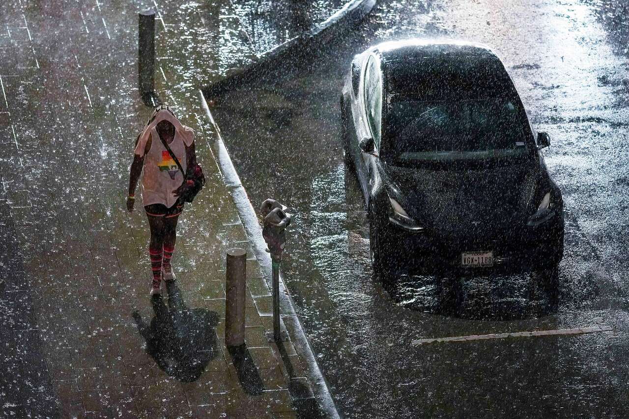 Flood advisory issued for Denton, Wise and Cooke counties Friday