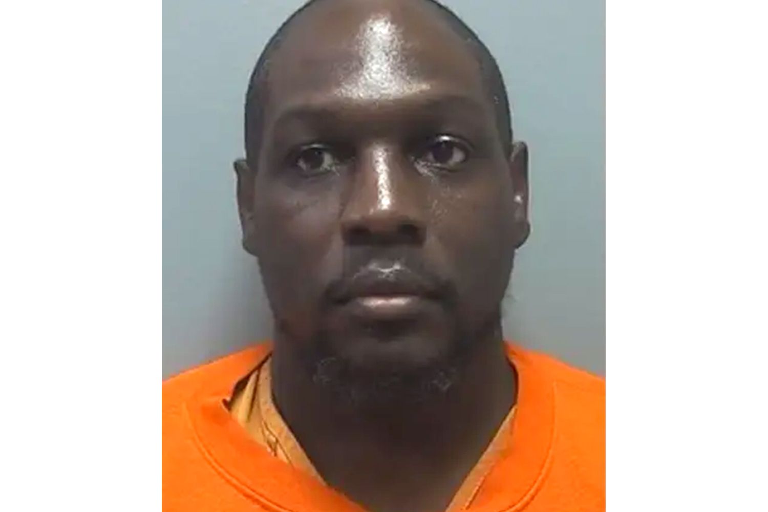 Woman found wrapped in blanket, clothes cut open in hotel where lover ...