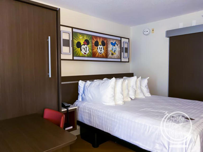Disney All-Star Movies Resort review: Rooms, food, pools ...