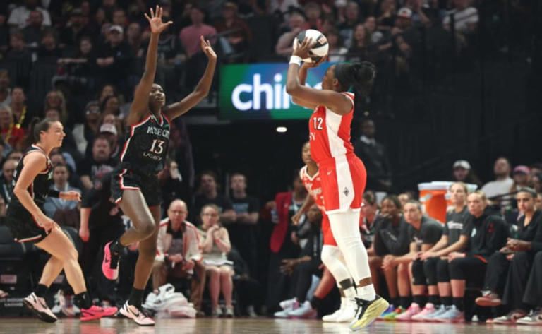 Gray ties WNBA 3-point record as Aces beat Portland 105-89