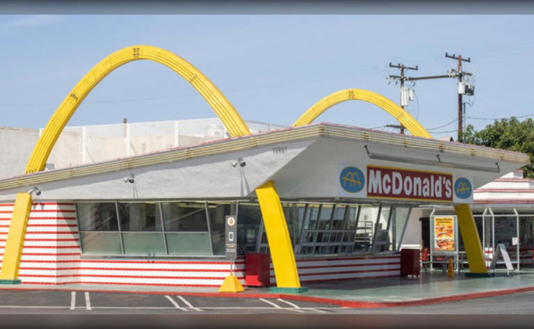 Americas Oldest Operating McDonalds Is Still Serving Customers And Its ...