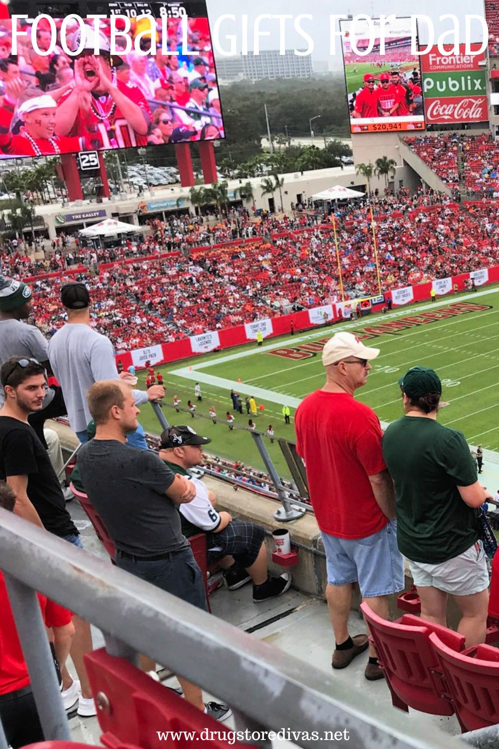 Football gifts for dad (Father’s Day ideas)