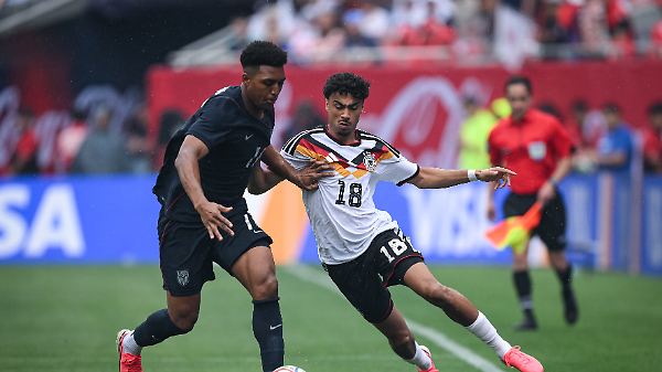 Frankfurt macht Kasse: Rekord-Ablöse: Wechsel von Brown zum FC Bayern ...