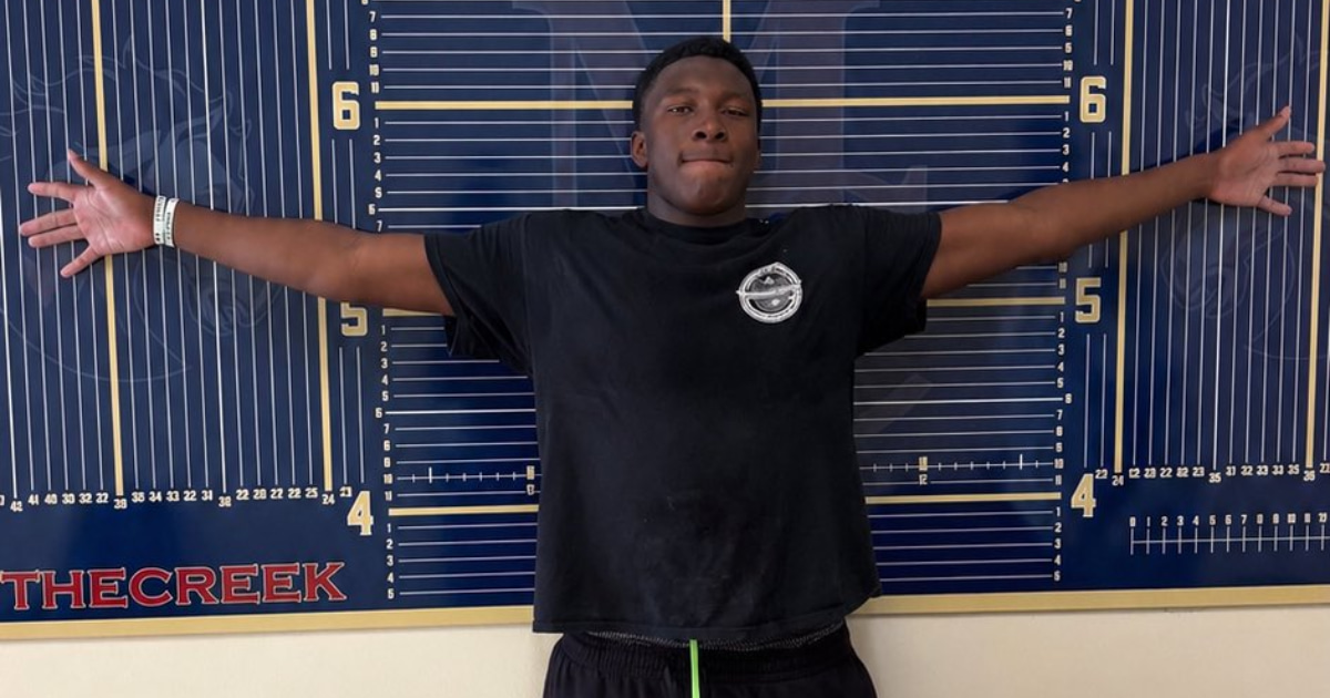 South Carolina offers athletic EDGE after camp showing