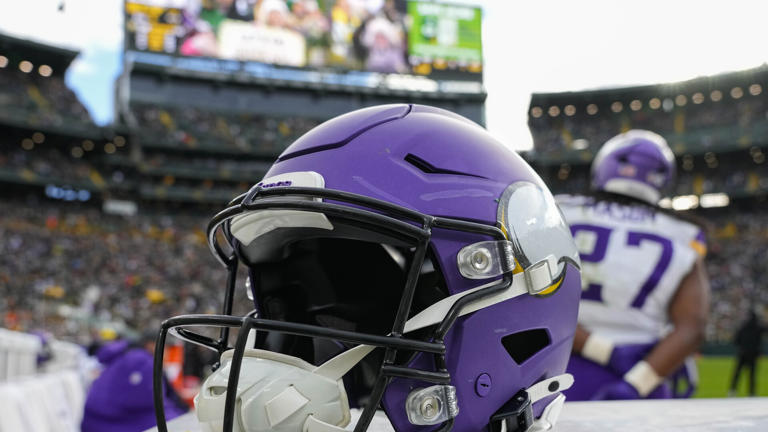 Vikings hire Andrew Healy, Trent Kirchner as assistant GMs