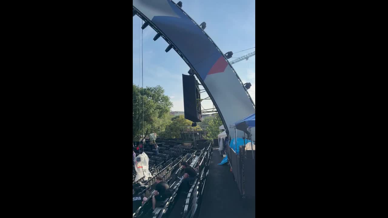Press tour shows massive setup above White House lawn in Washington, DC ...