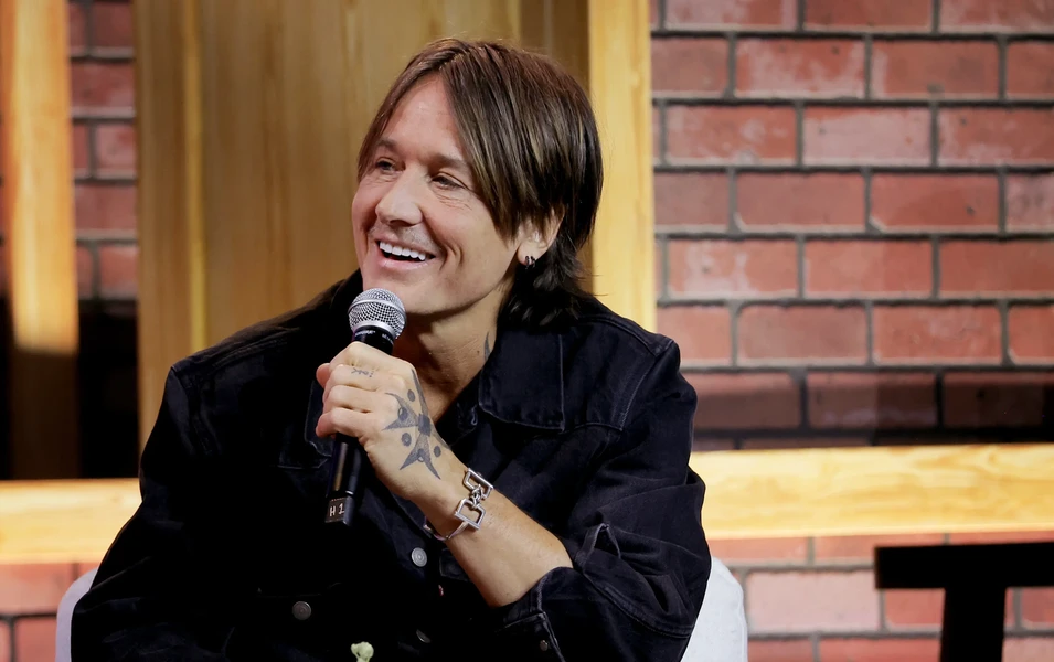 Keith Urban surprises with yacht rock album 'Flow State'