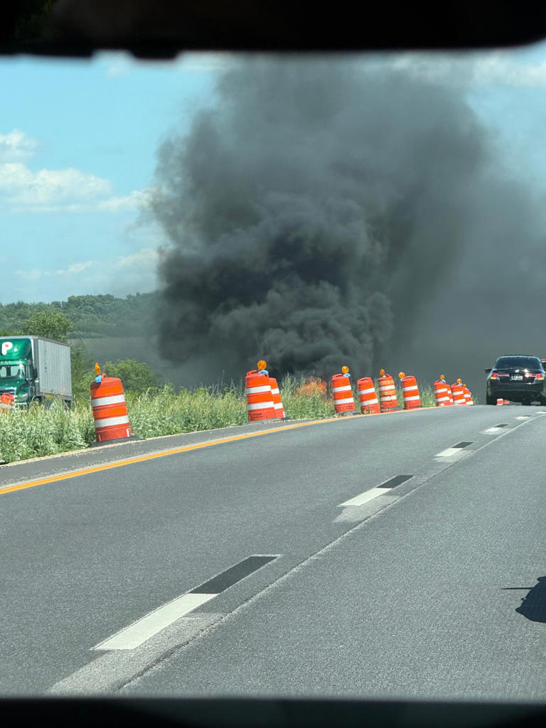 Large fire blocks all lanes of I-94 WB near Deerfield