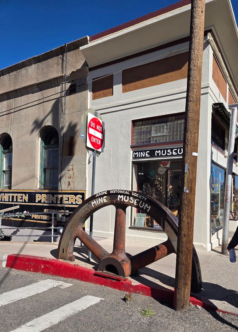 This stunning historic town in Arizona is a must-see desert mountain gem