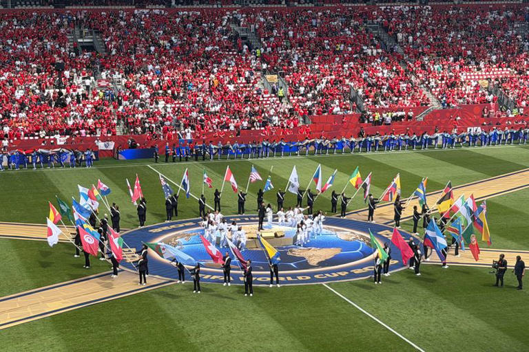 Canada World Cup fans follow lead of Mexico with boos for American flag