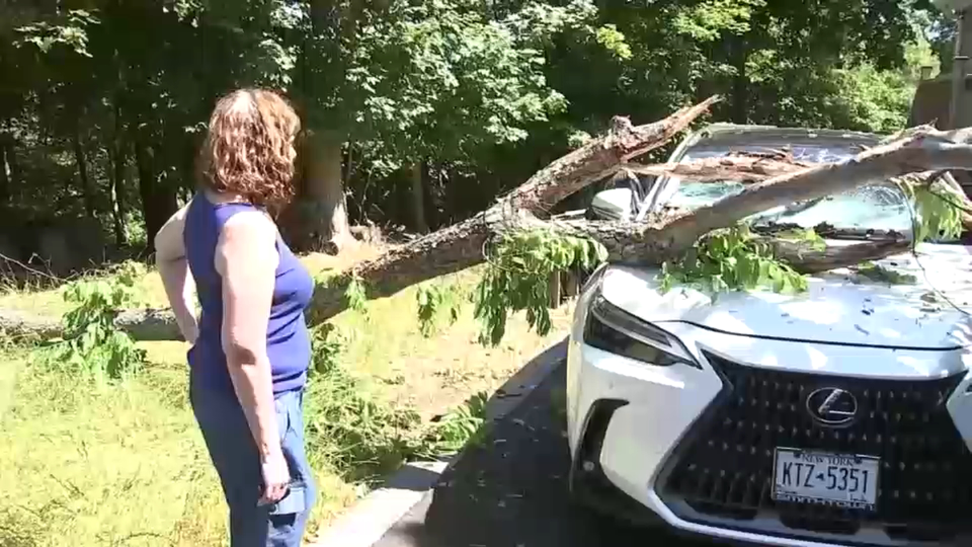 Cleanup underway after storms cause damage, power outages on Long Island
