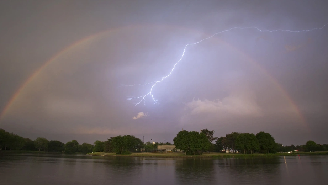 11 stunning examples of visual harmony and coincidence