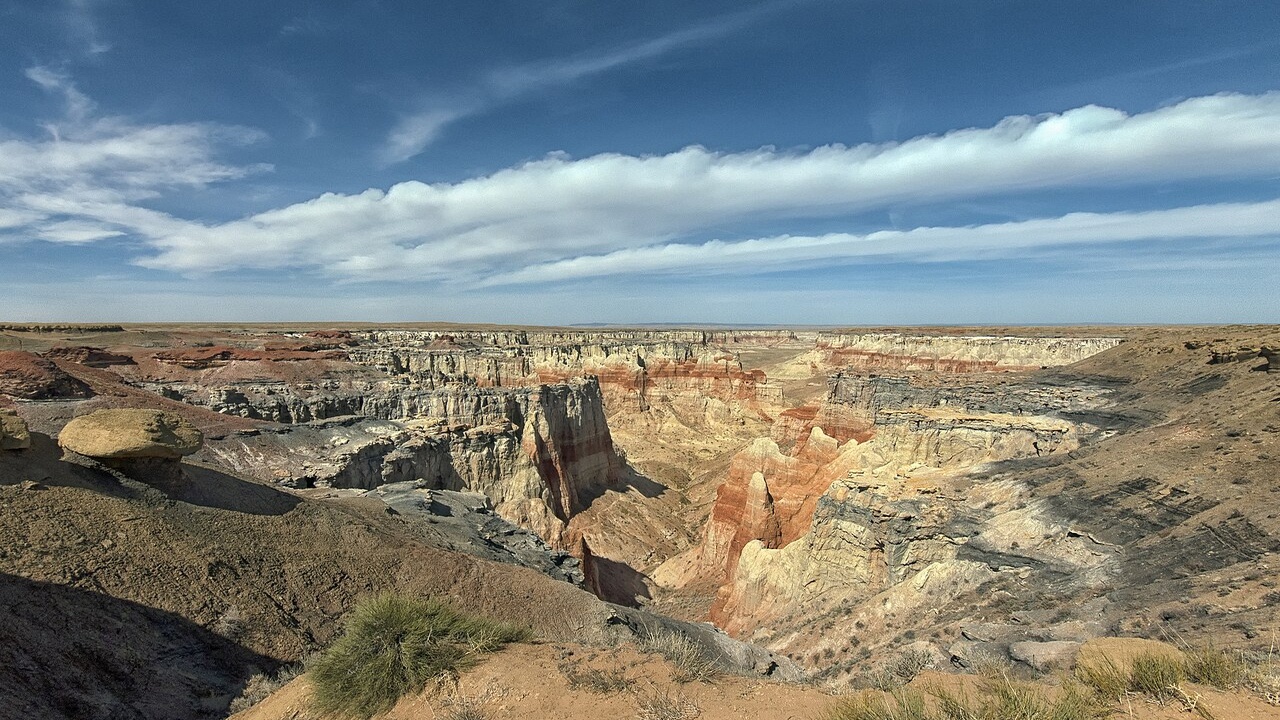 No signs, no fence, no crowds, just hundreds of hoodoos in a lost ...