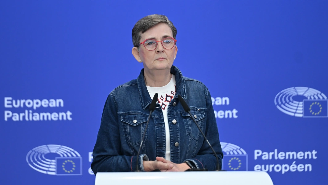 EU enforces sweeping migration overhaul amid rights concerns