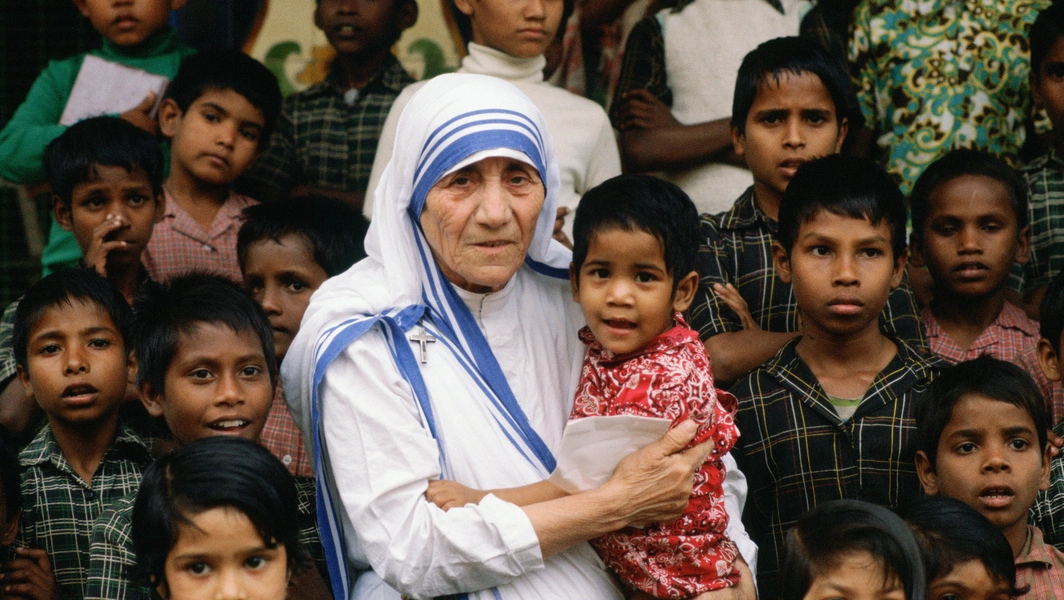 10 inspiring leaders who transformed lives through compassion