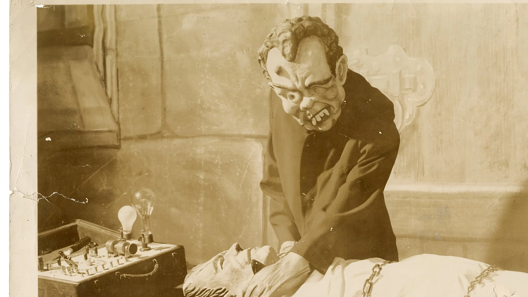 9 disturbing behind-the-scenes movie facts