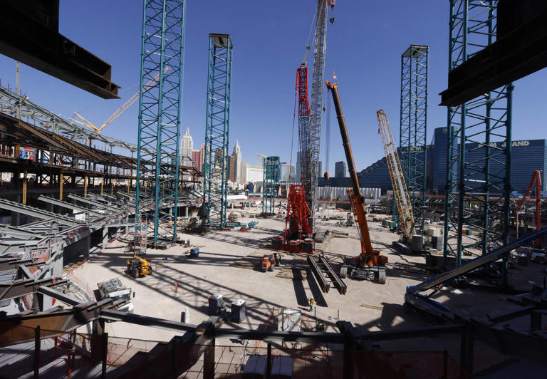 'Dream come true': A’s owner, players marvel over progress on $2B ...