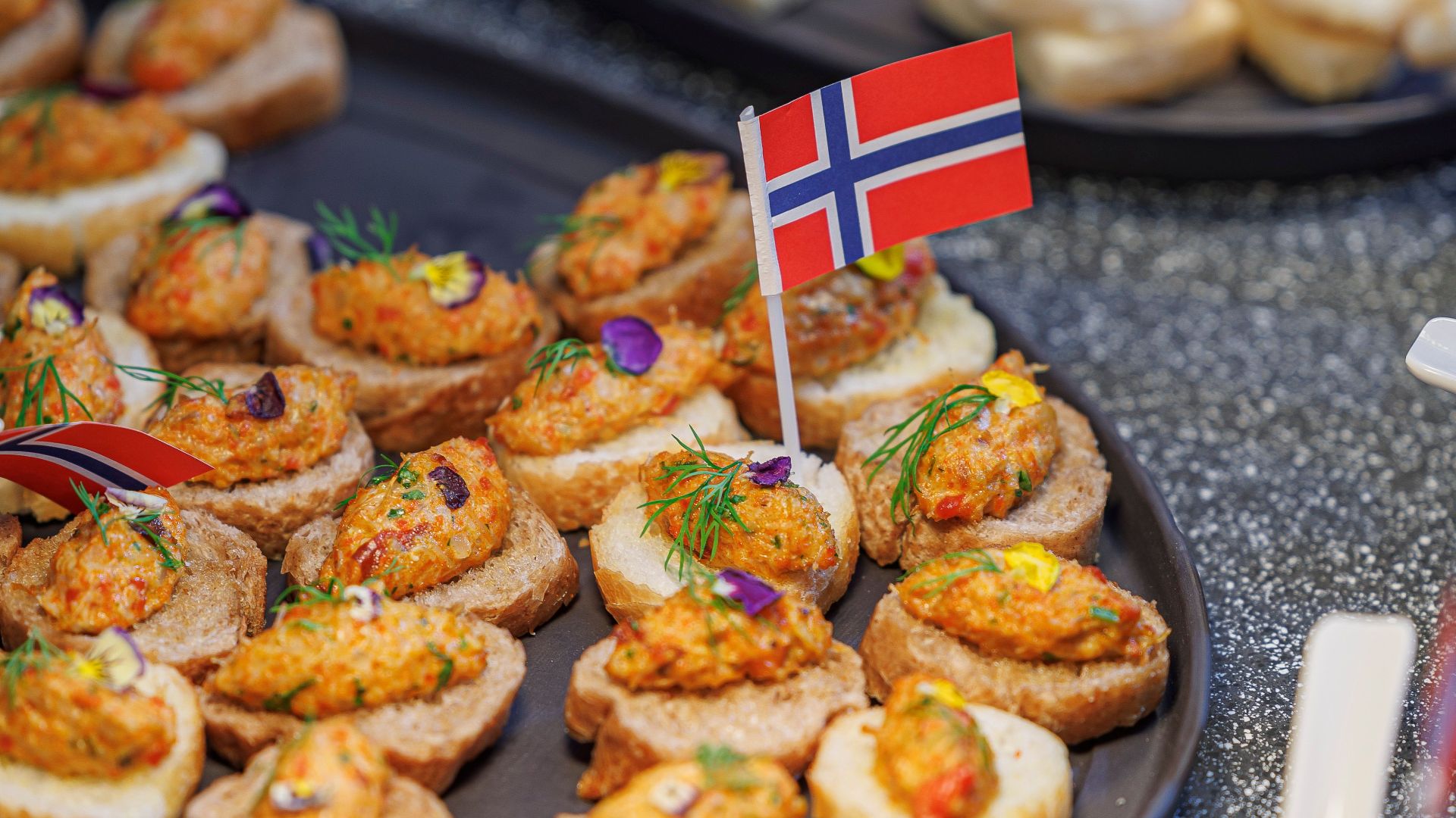 20 international finger foods you can make for the World Cup