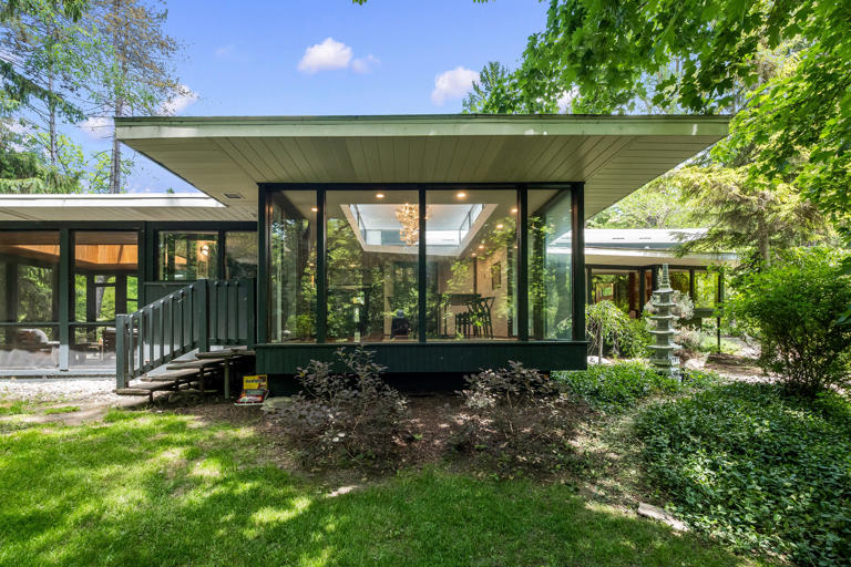 MI dream home: Historic estate of UAW president Walter Reuther hits market
