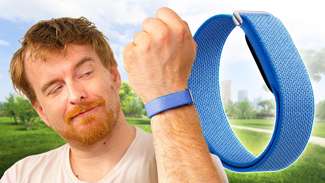 Google made the anti-smartwatch - Fitbit Air-cut
