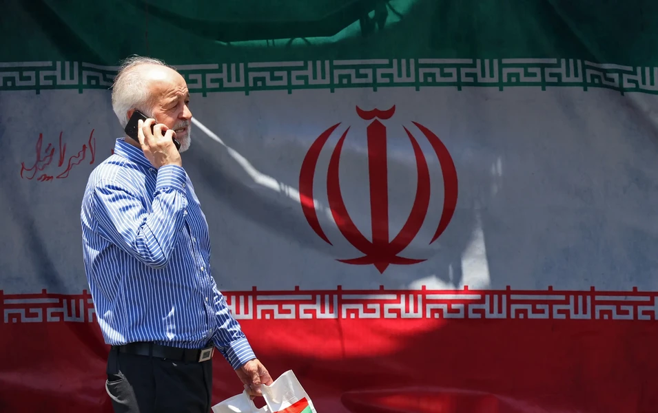 US-Iran draft deal advances amid conflicting claims
