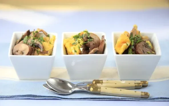 Eggs with vegetables ranked top gut-friendly breakfast choice