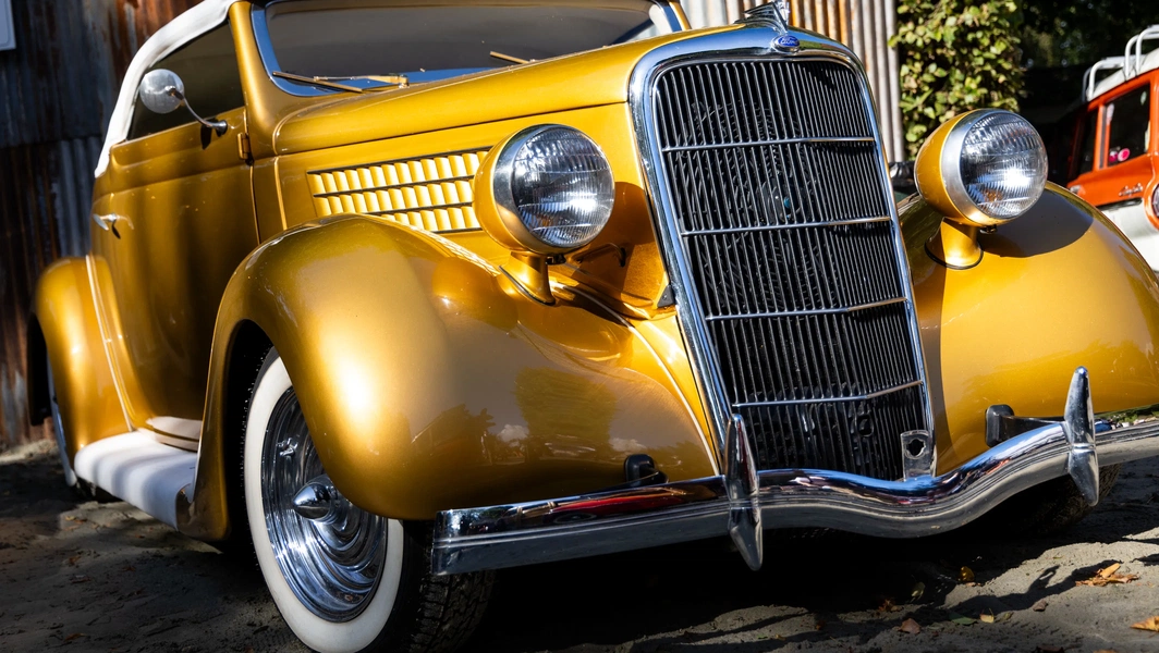 10 classic car colors that shine and those that don’t