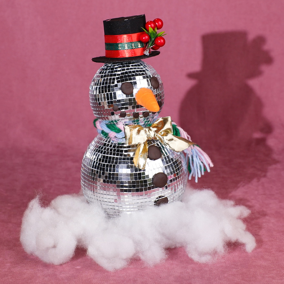 From snow to sparkle, meet disco snowman ️☃️