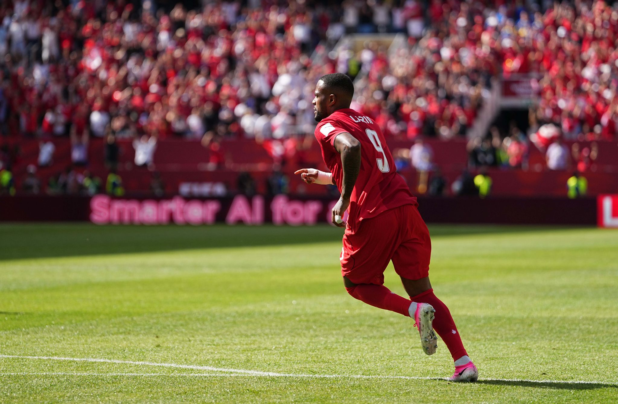 Co-hosts Canada pick up first men's World Cup point against Bosnians