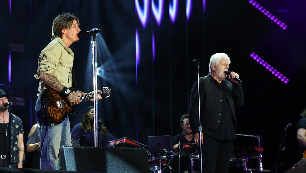 Keith Urban surprises with yacht rock album 'Flow State'