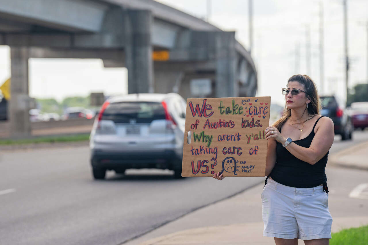 No room for 'optimism': Austin ISD's budget deficit balloons again