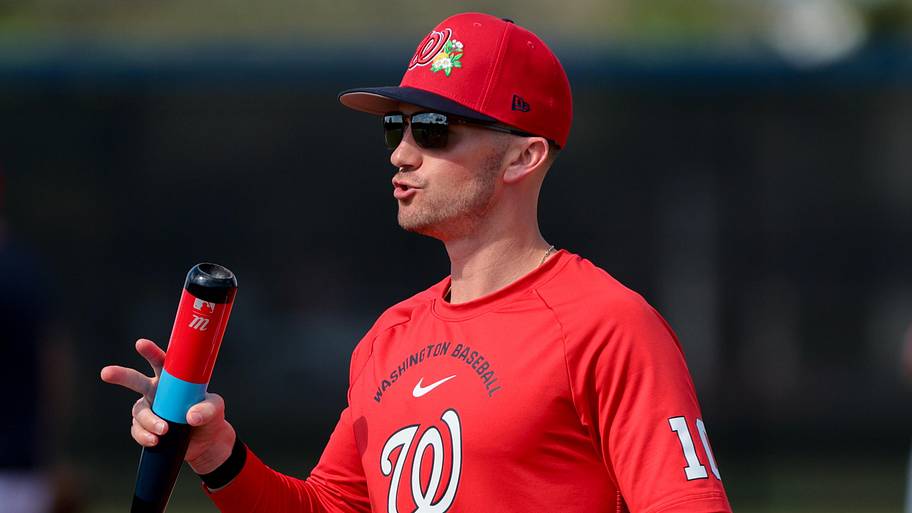 Nationals claim Braves top prospect off waivers in possible high-upside ...