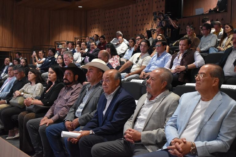 Reciben 23 empresas tequileras la certificación Hecho en México en ...