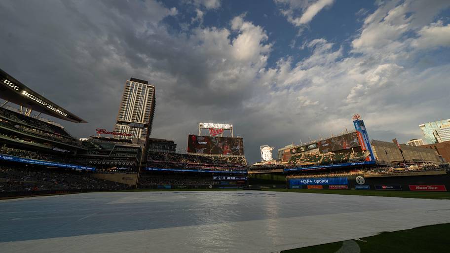 Cardinals vs. Twins rain delay: Details, updates on when game will start