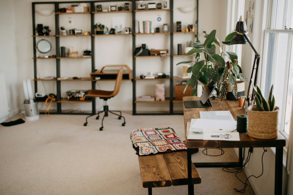 Smart everyday hacks that turn small daily tasks into effortless wins